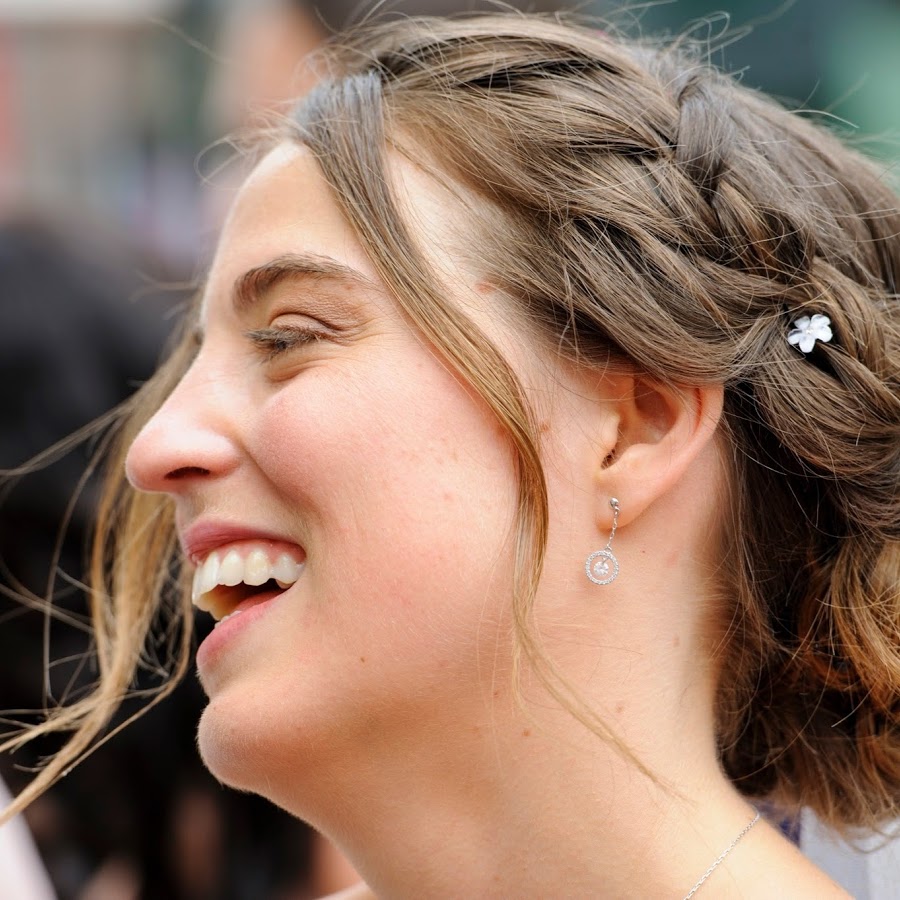 New Color | New Vision